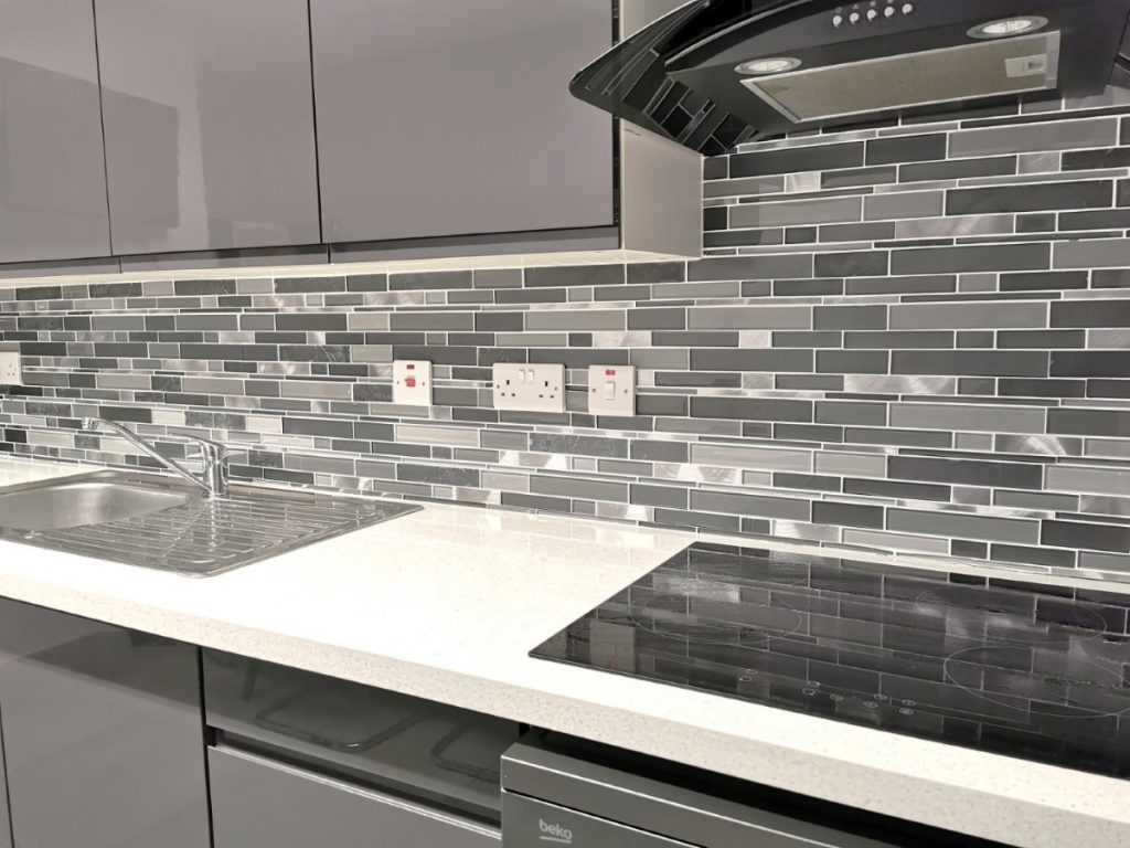 Stag Brushed Chrome Mosaic 30x30 - Tech Tiles